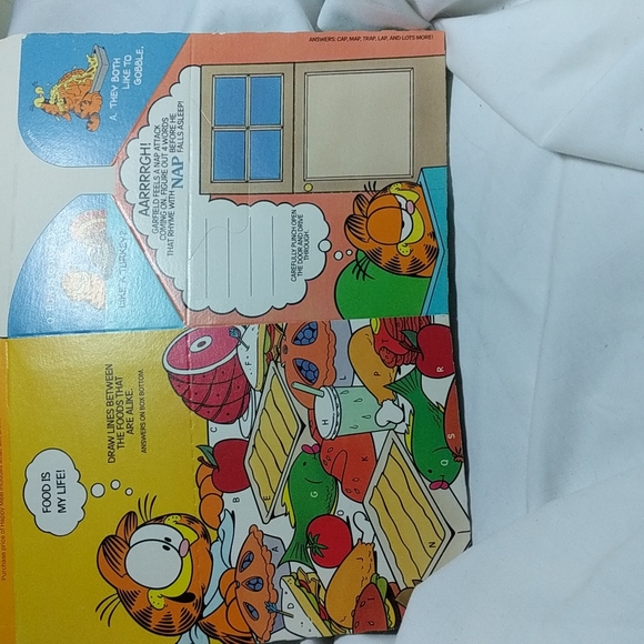 McDonald's | Other | Garfield Set Of Three Mcdonalds Happy Meal Boxes ...